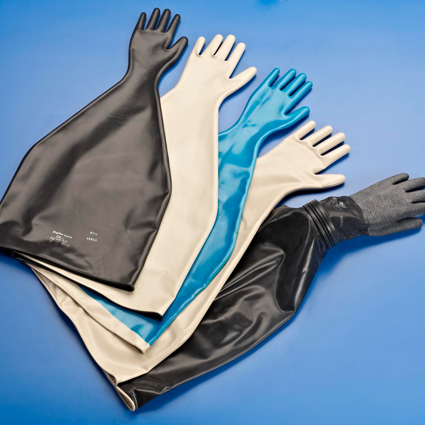 Gloves for pharmaceutical industry | POHLING SRL | CPHI Online