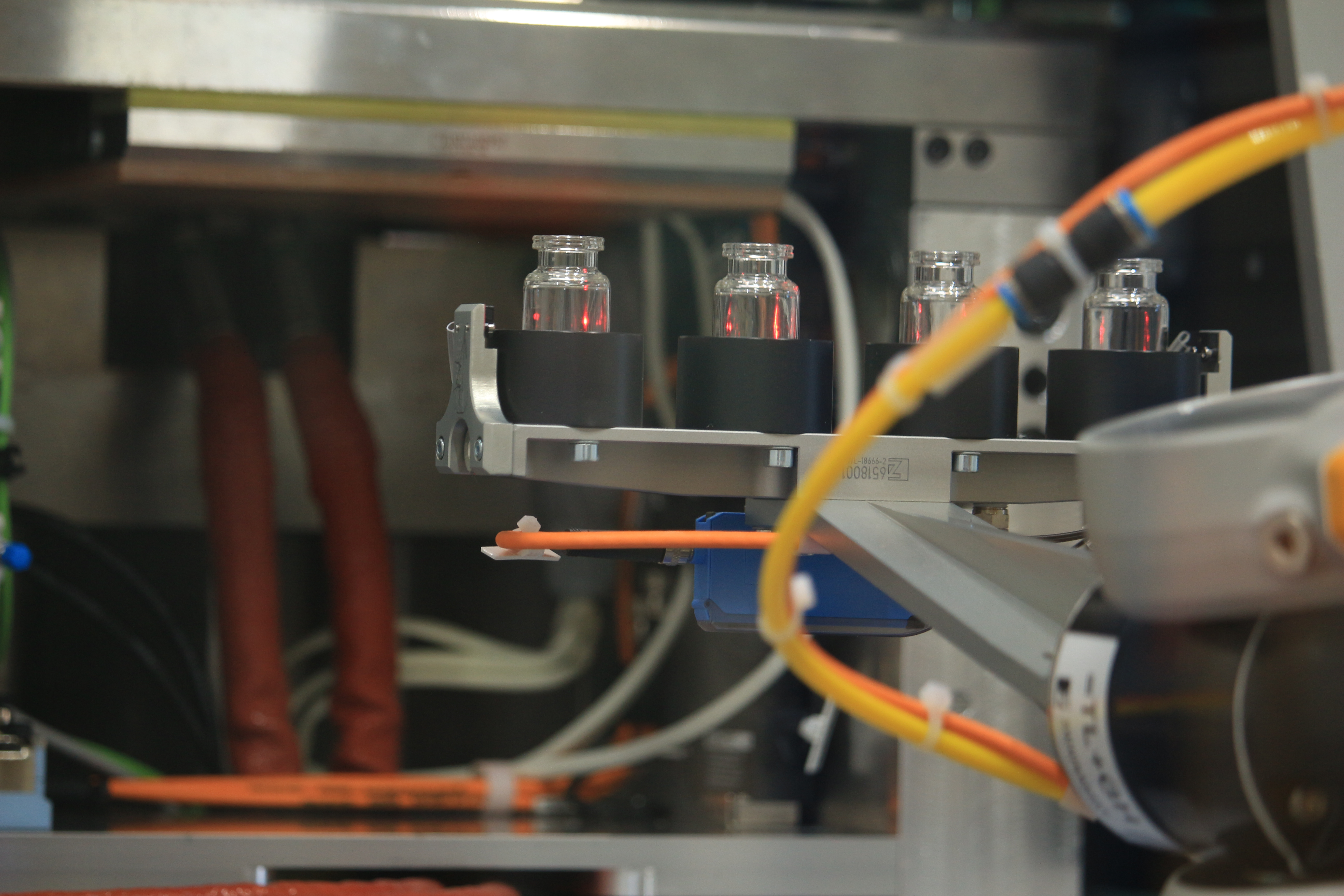 PRIMA Z vial | ZAHORANSKY Automation & Molds GmbH | CPHI Online