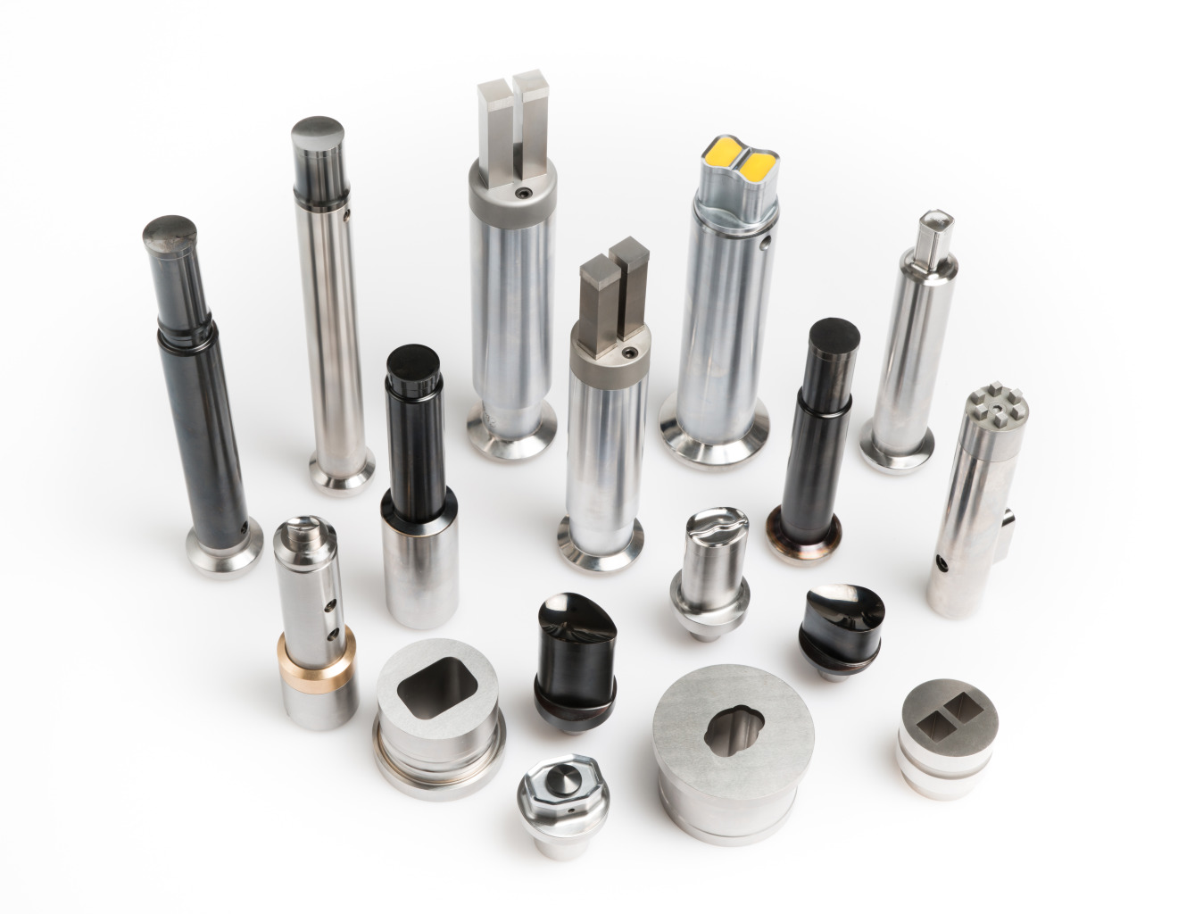 PUNCHES | ELIZABETH EUROPE | CPHI Online