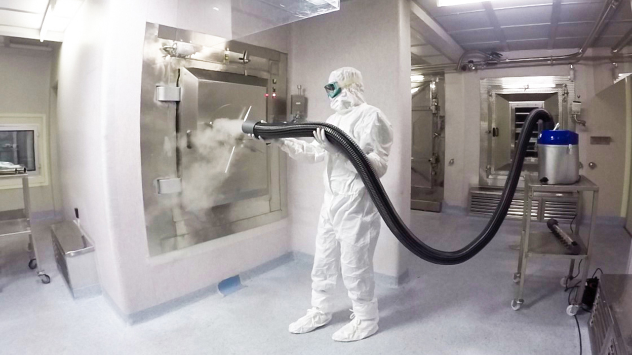 QUALIFICATION OF DEPARTMENTS WITH CONTROLLED CONTAMINATION AND THERMAL ...