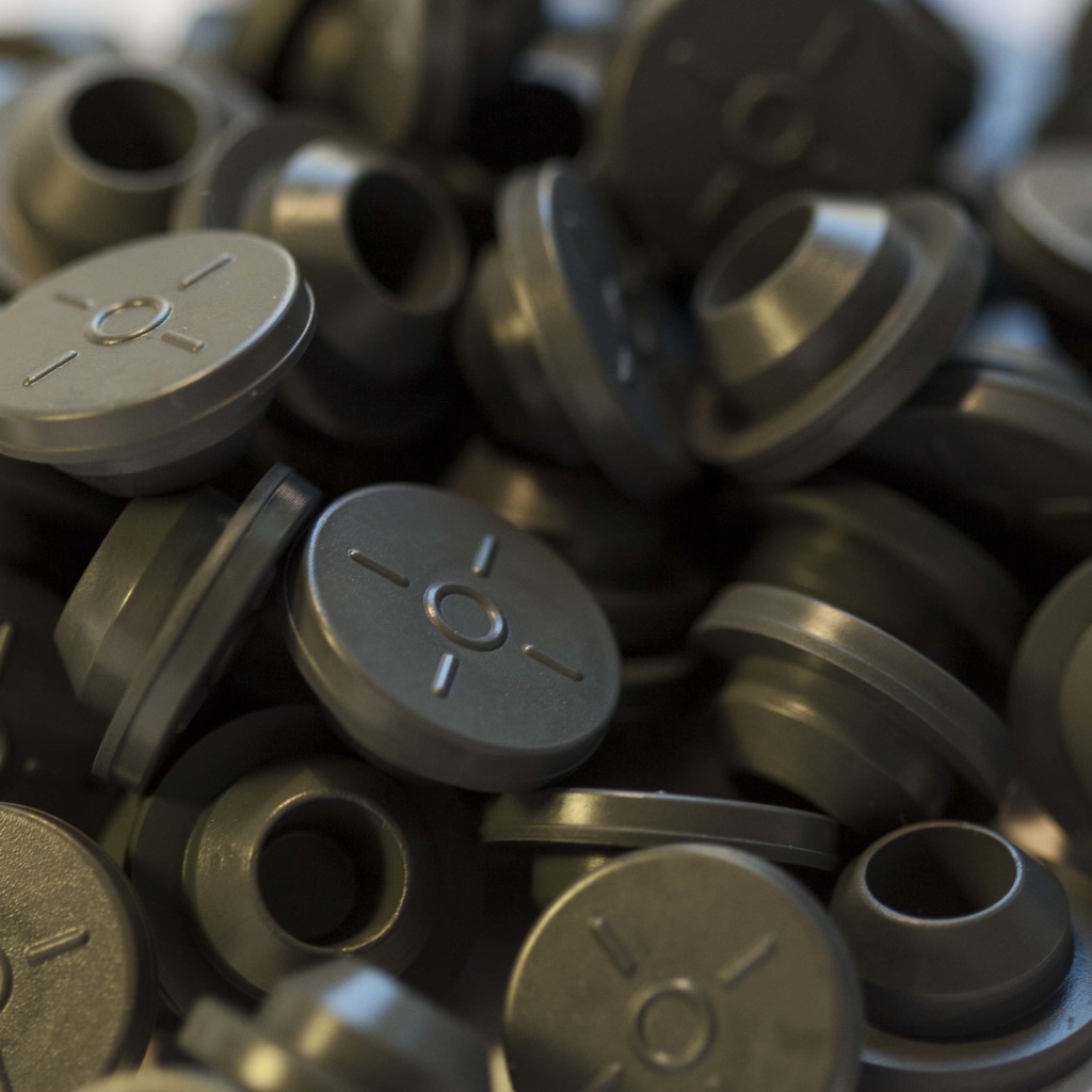 rubber stoppers | GCL Pharma Srl | CPHI Online